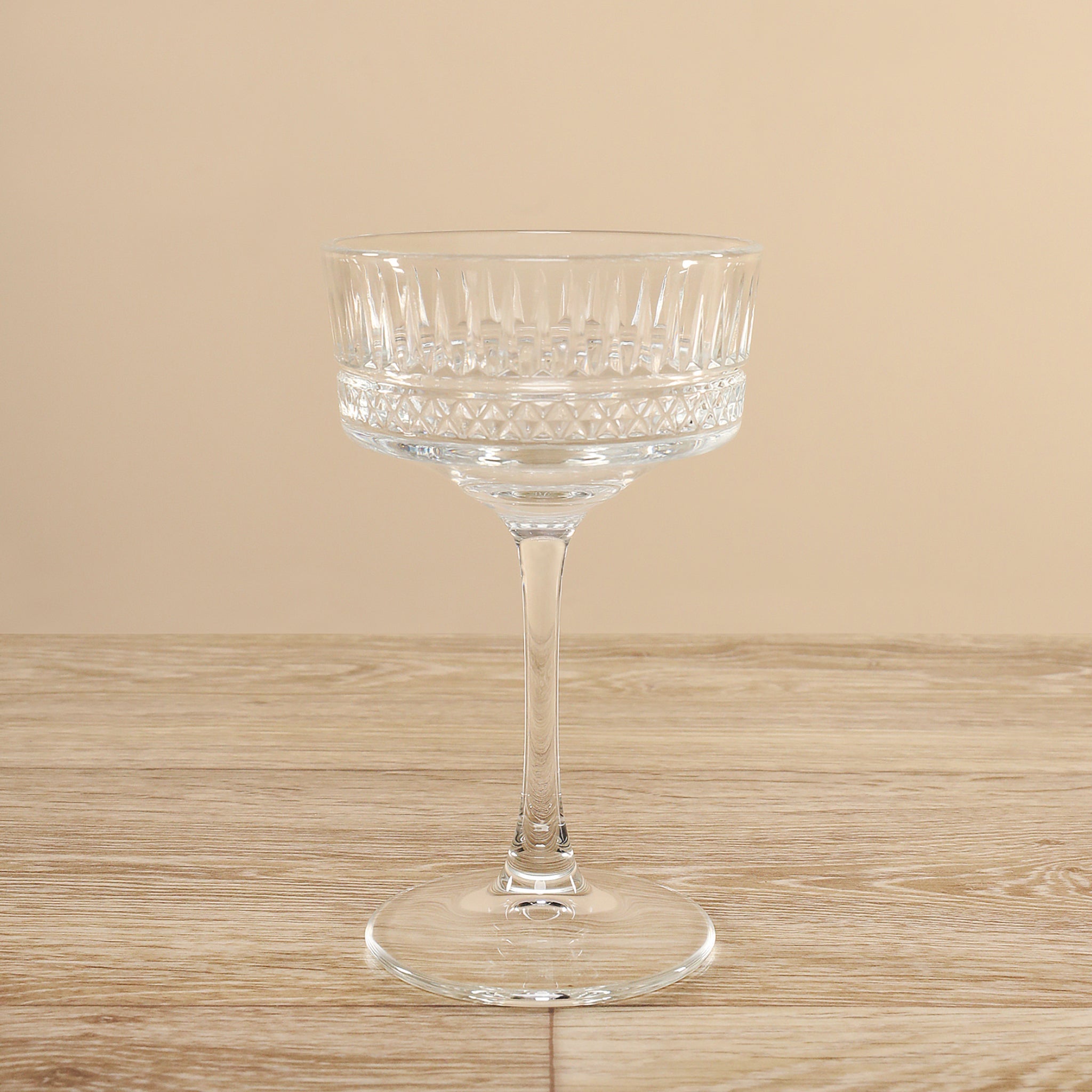 الأواني الزجاجية – Bloomr-Saudi